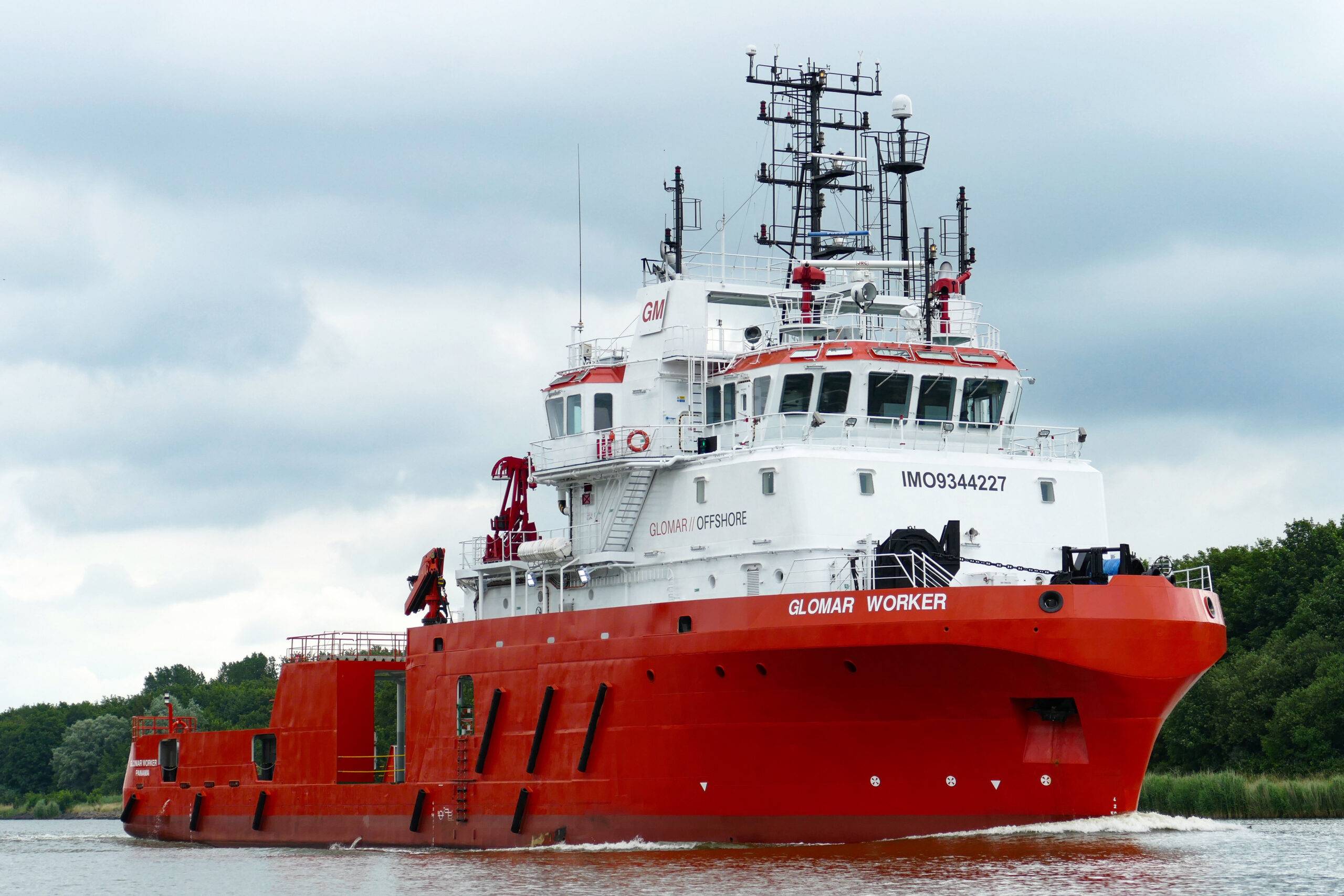 Rovco expands fleet with additional site survey vessel - Decom Mission